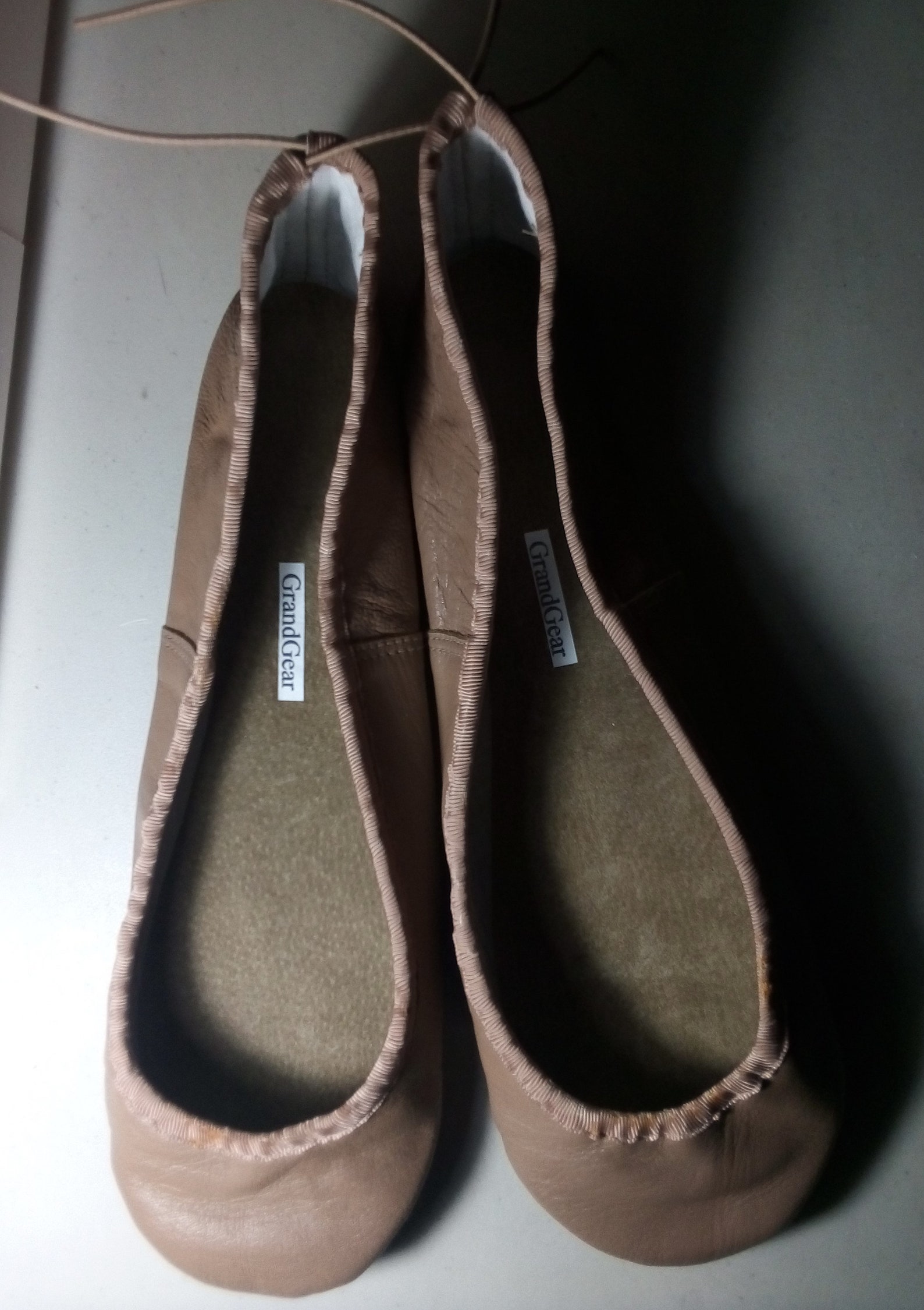 Low Cut/shortened Vamp Nude/taupe Leather Ballet Shoes With Back Draw ...