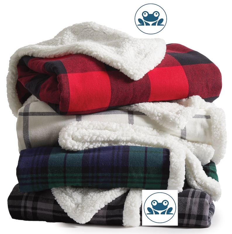 HALLMARK Movies Watching Comfy Blanket Red Green Black Plaid/buffalo ...