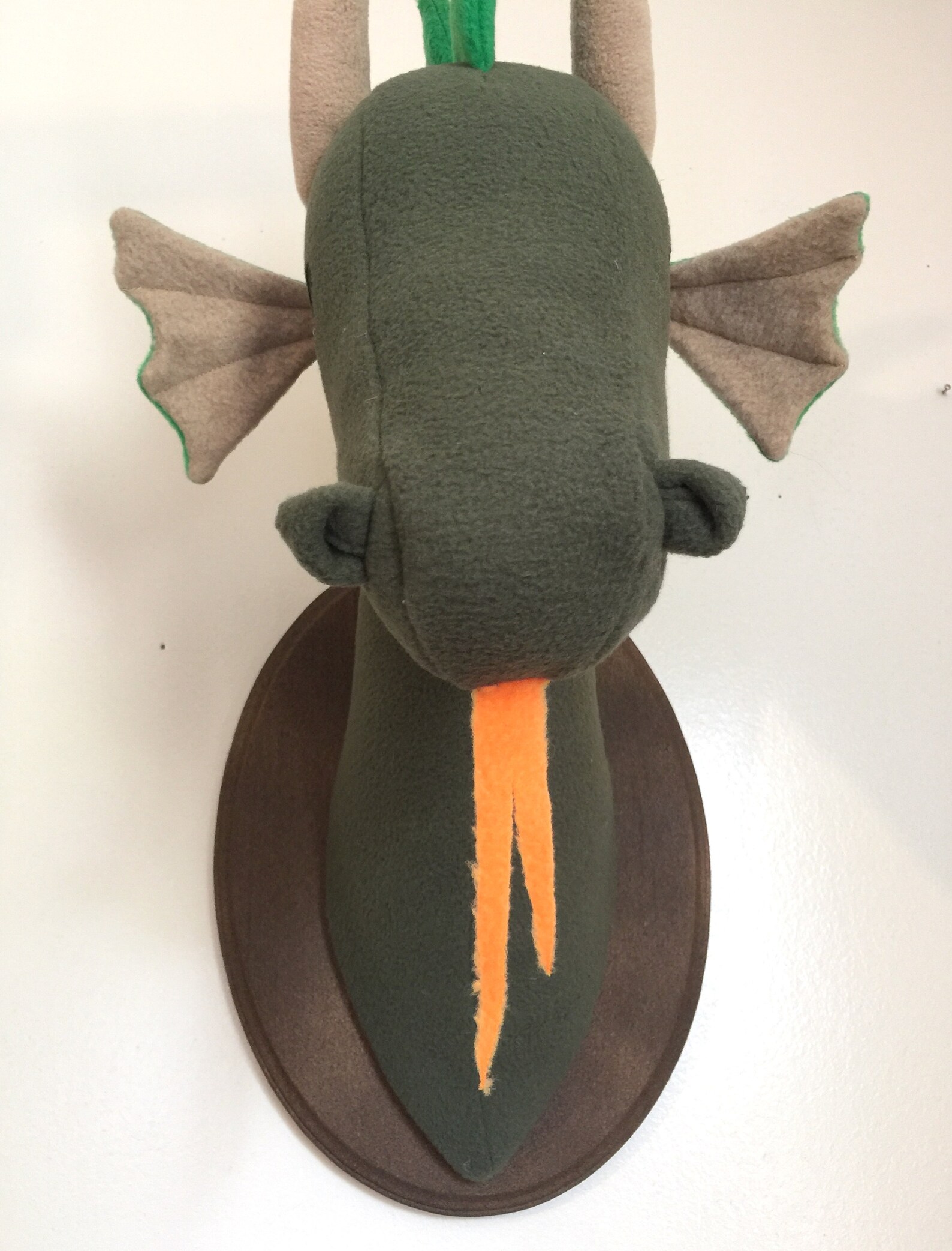 Dragon Head Fake Taxidermy / Stuffed Animal Head / Faux Animal - Etsy
