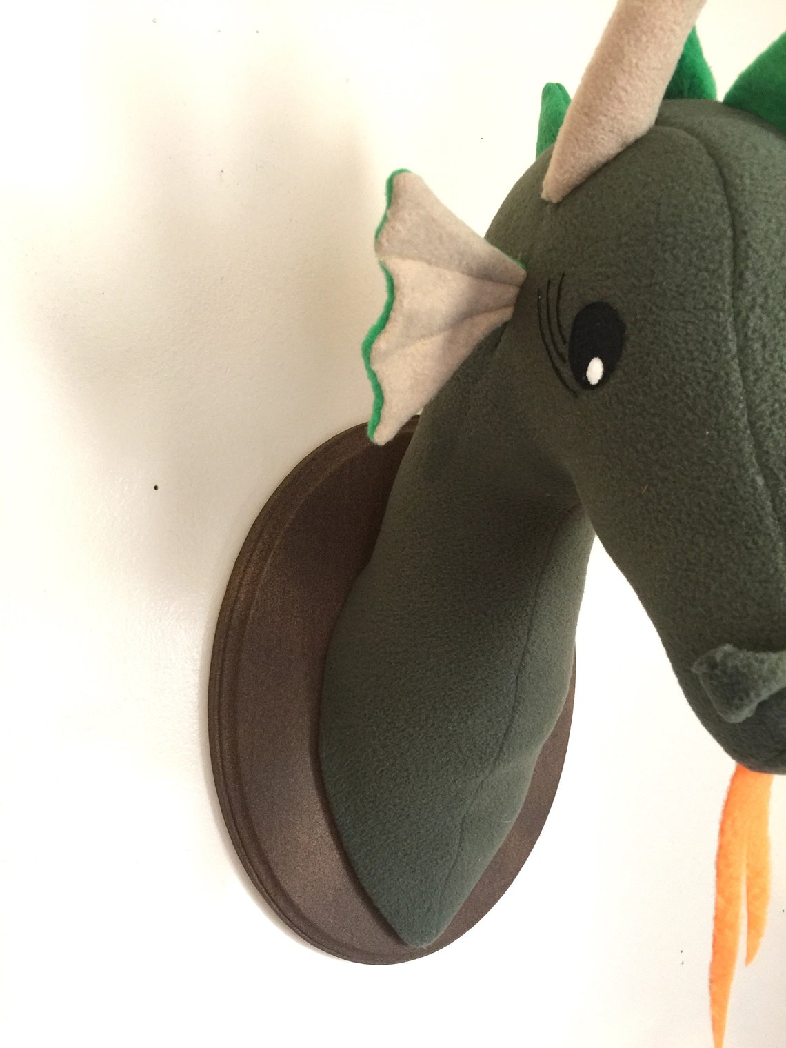 Dragon Head Fake Taxidermy / Stuffed Animal Head / Faux Animal - Etsy