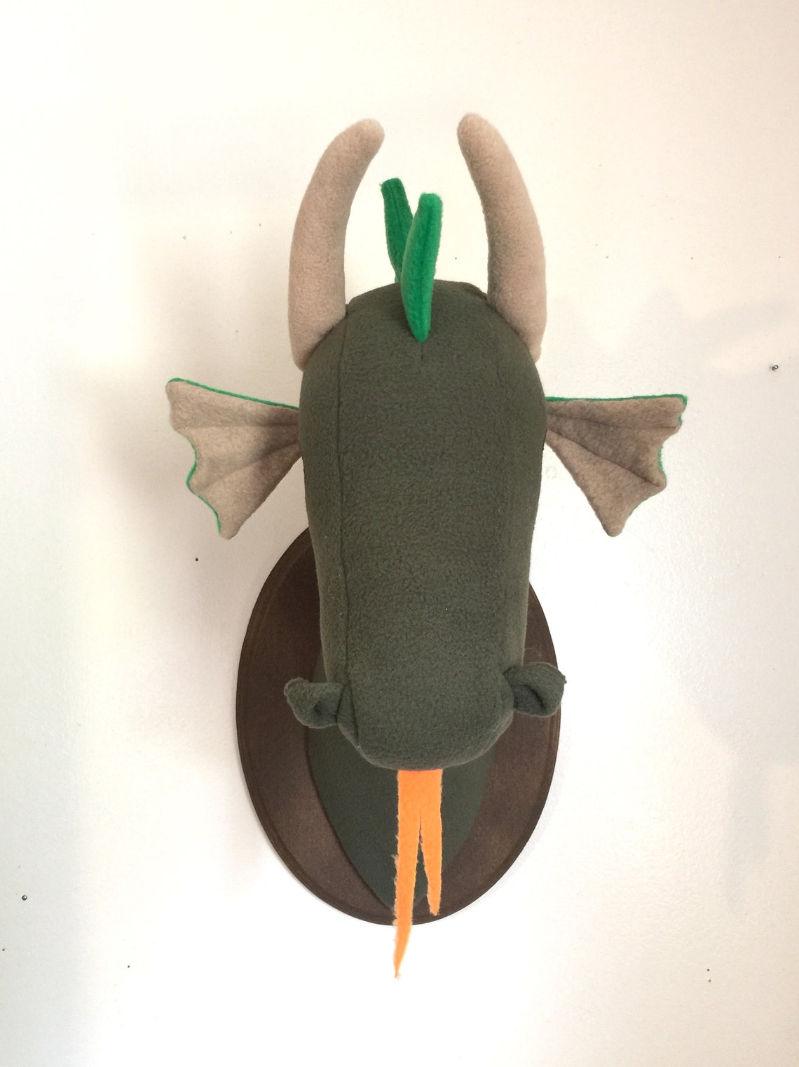 Dragon Head Fake Taxidermy / Stuffed Animal Head / Faux Animal - Etsy