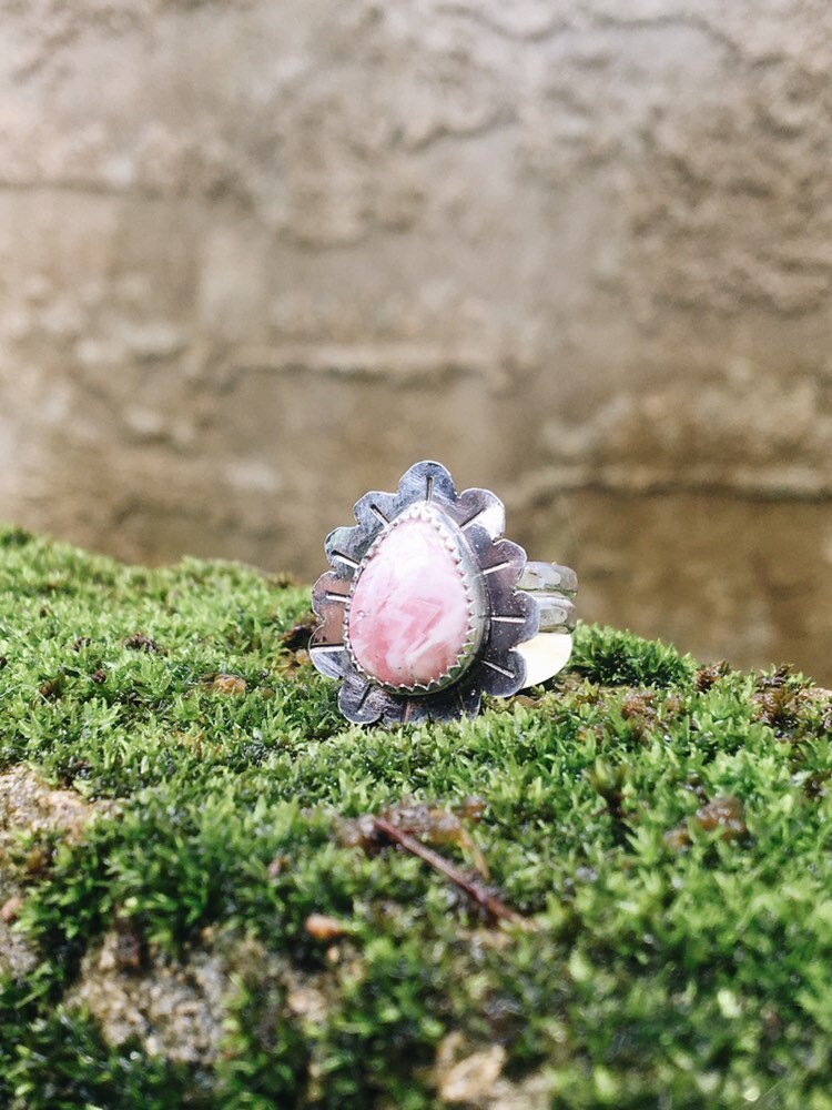 Flower rhodonite ring