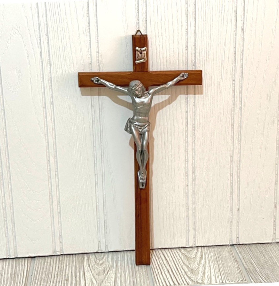 Vintage Crucifix Wood Cross Pewter Jesus Christ Made in Italy 1940s ...