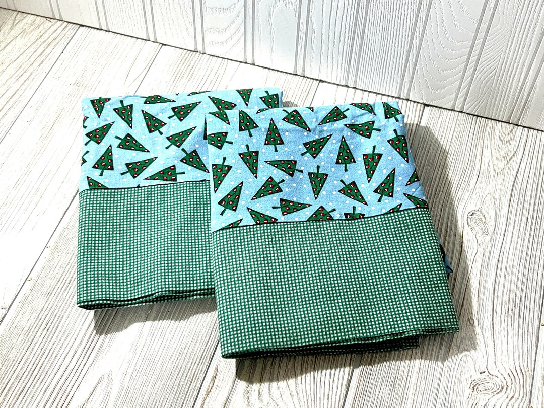 Vintage Handmade Christmas Pillowcases Set of Two Xmas Pillowcase ...