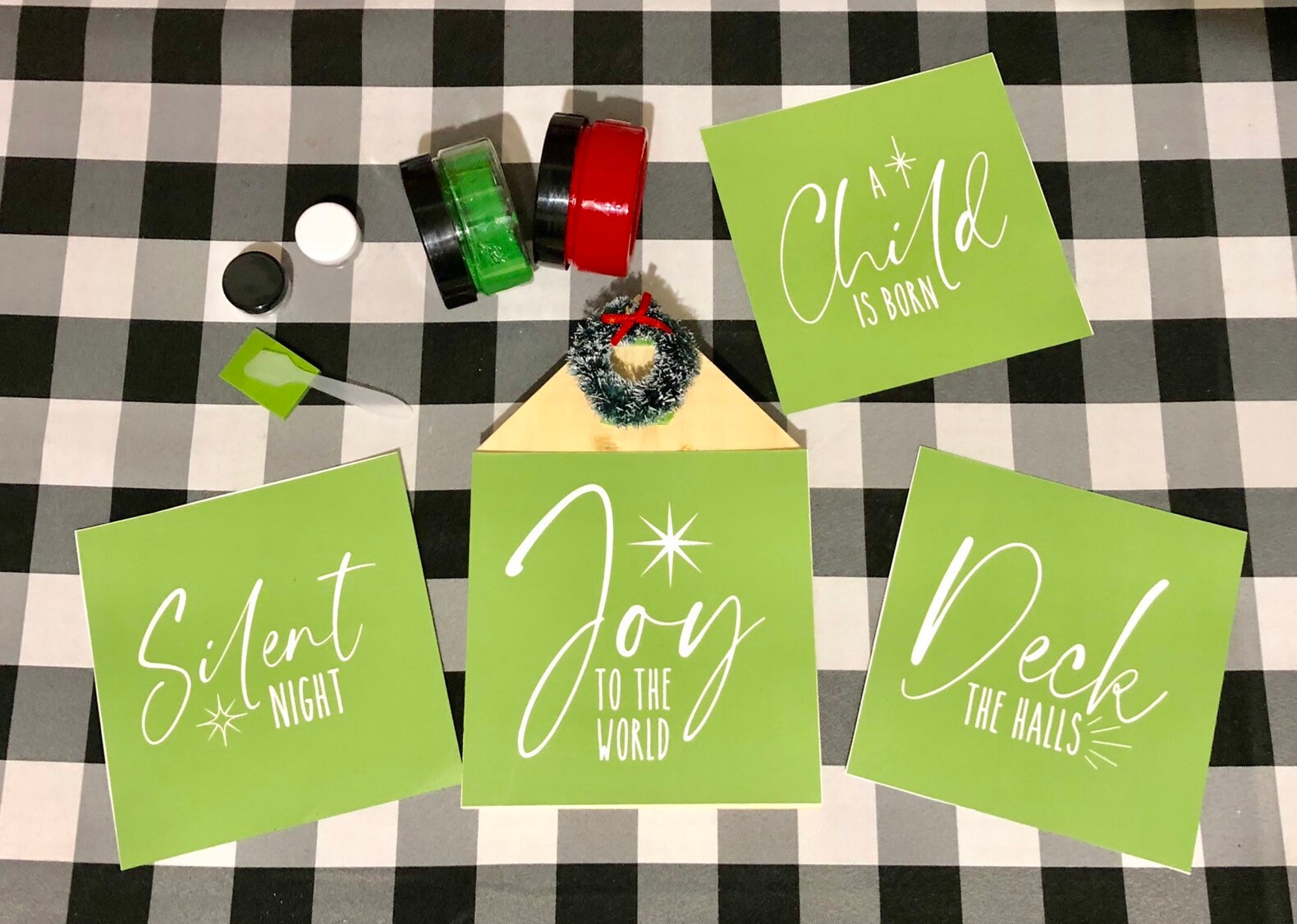 Magnolia Design Co DIY Kit Xmas Decor Wood House Wreath Reusable ...