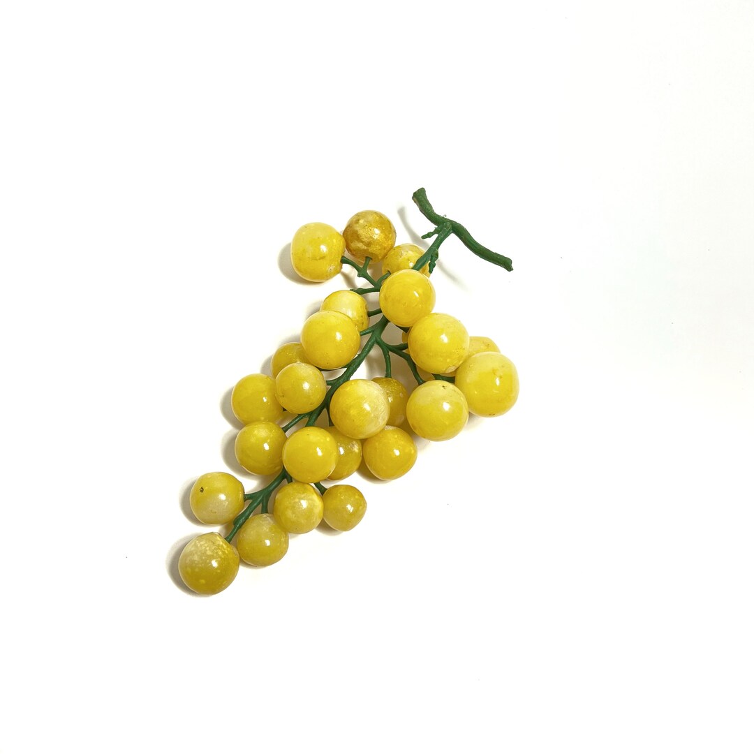 Small Vintage Italian Bright Yellow Alabaster Grape Cluster - Etsy