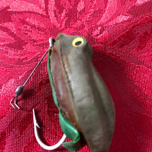 Vintage Bill Plummer Original Bass Frog Fishing Lure. - Etsy