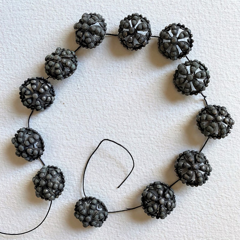 Antique Buttons Set - Etsy