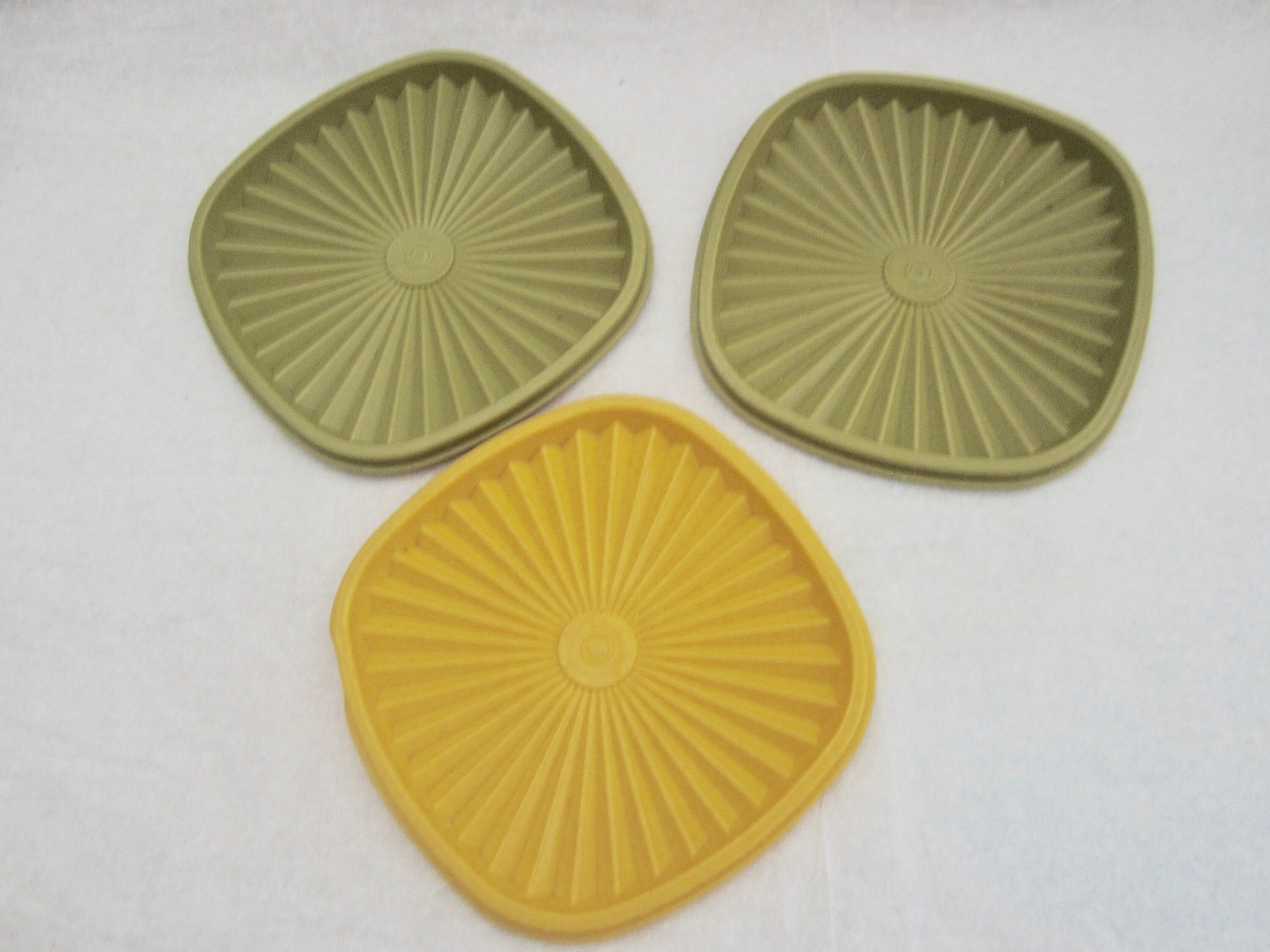 Vintage Tupperware Canister Lids Vintage TRIO Replacement Tupperware ...