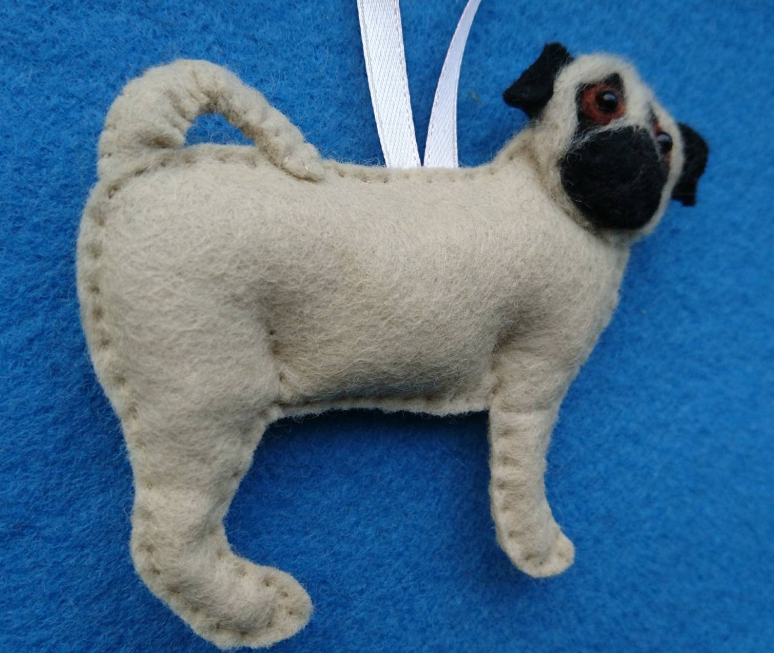 Felt Pug Dog Hanging Ornament. Needle Felted Fur and Soil - Etsy