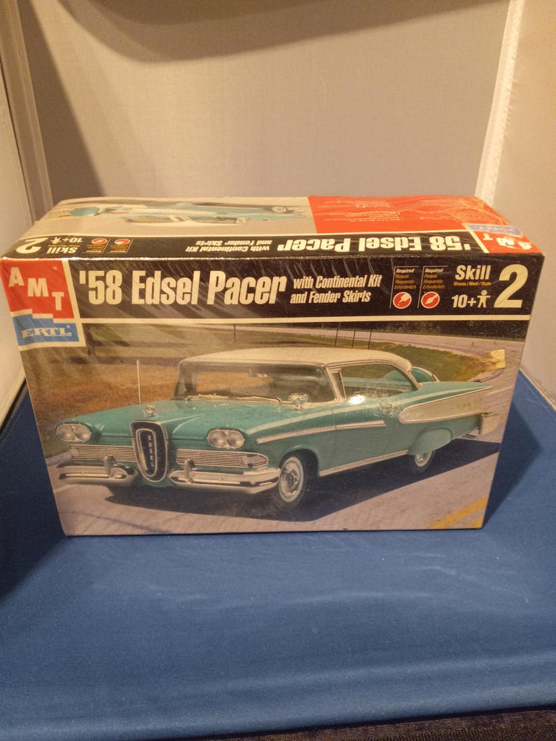 Original 1958 Edsel Pacer With Continental and Fender Skirts Model Kits ...
