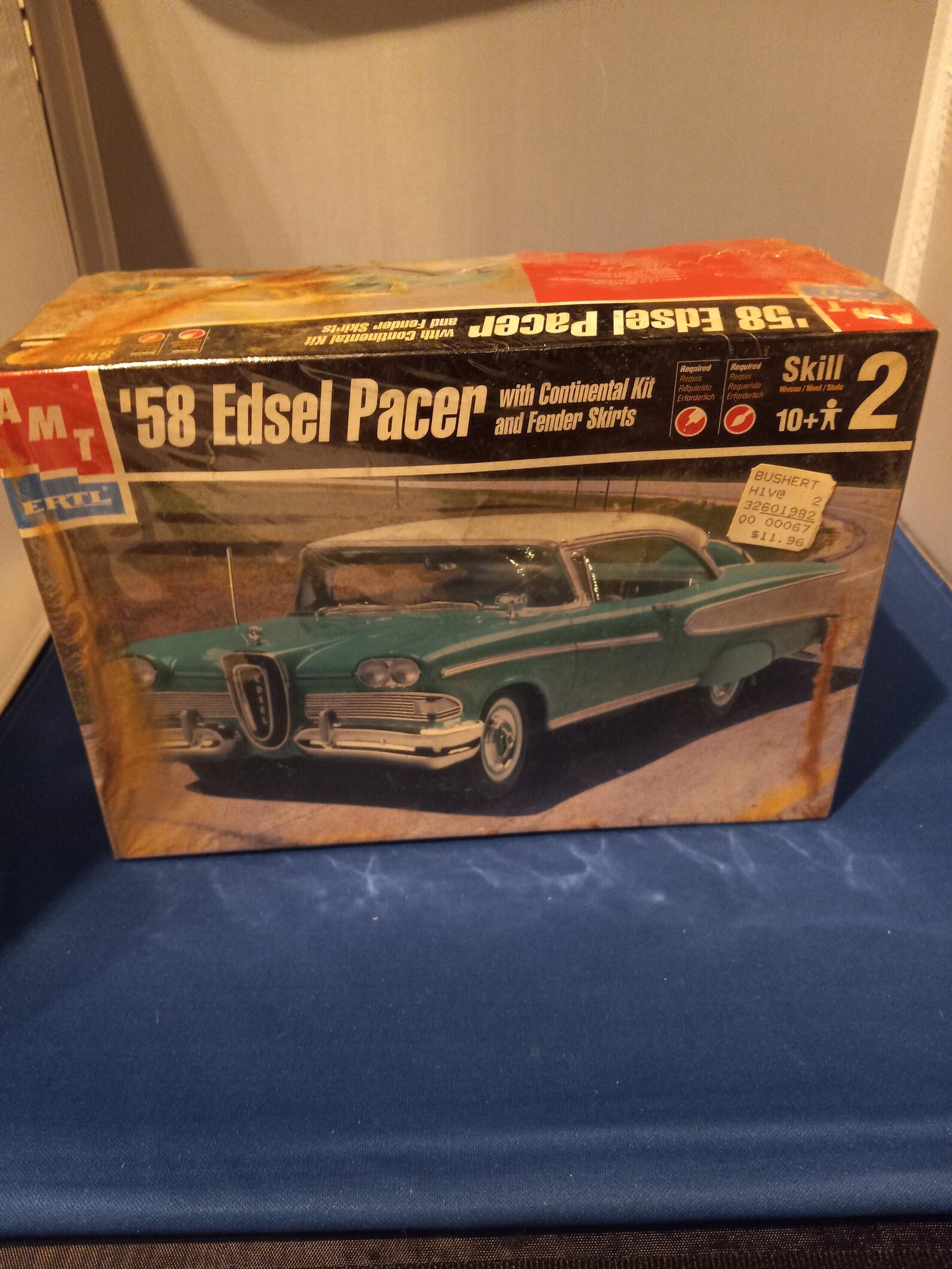 Original 1958 Edsel Pacer With Continental and Fender Skirts Model Kits ...