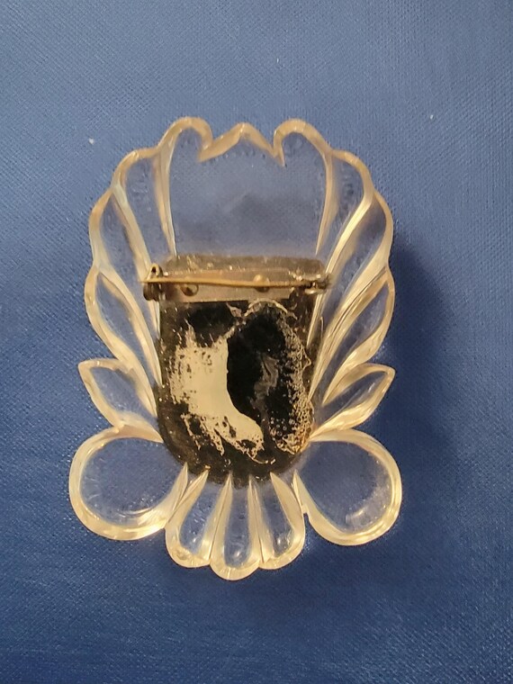 1940s Bakelite and Lucite Tribal Mask Brooch - Gem