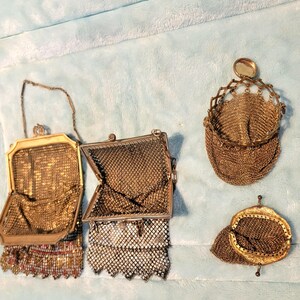Collection of Vintage Mesh Bags and Compacts From the 1900s to the Art ...
