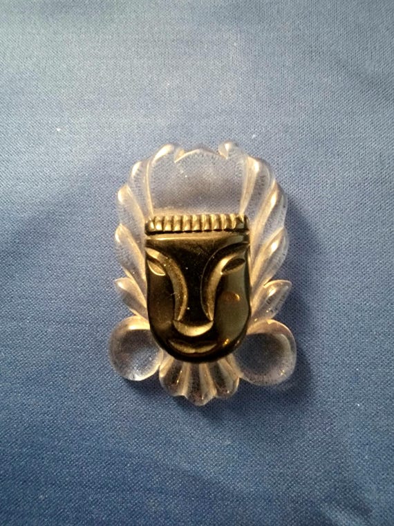 1940s Bakelite and Lucite Tribal Mask Brooch - Gem