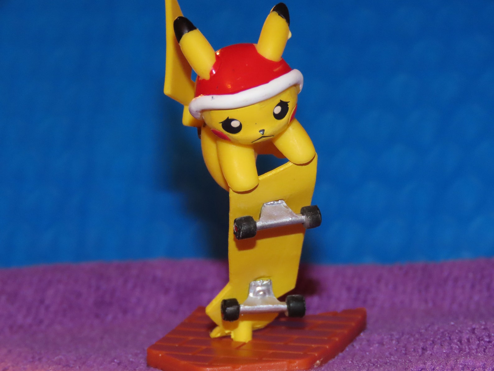 Pikachu Skateboard Stunt Pokemon Figurine - Etsy Israel