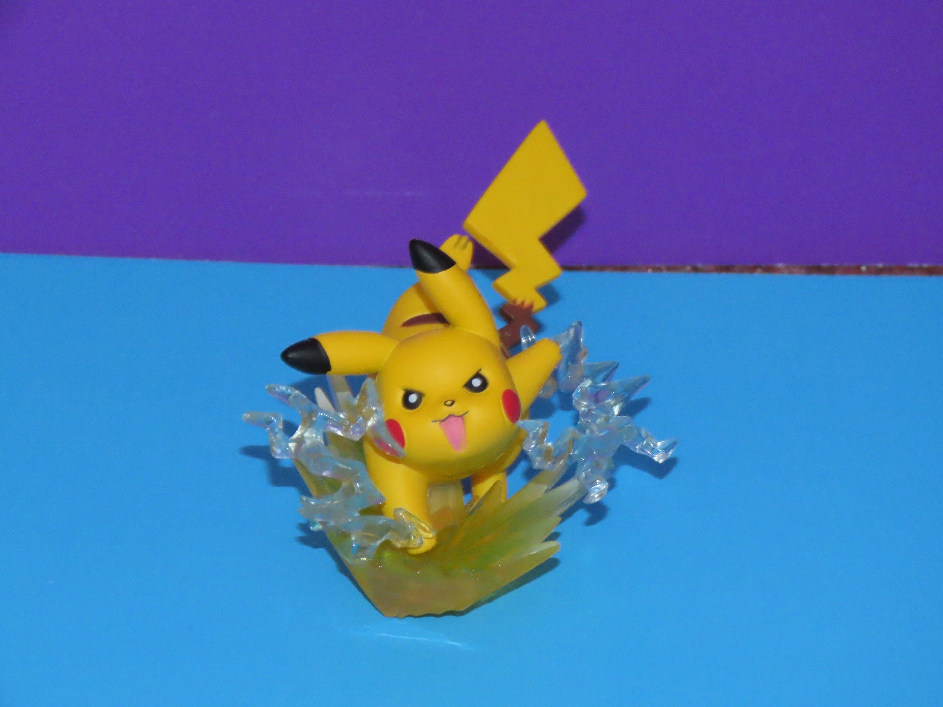 Pikachu Thundershock