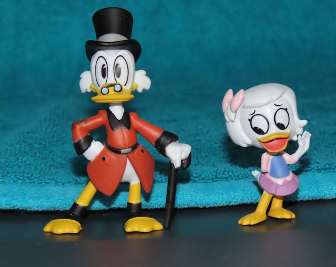 Official Scrooge Mcduck / Webby Figure - Select - Etsy