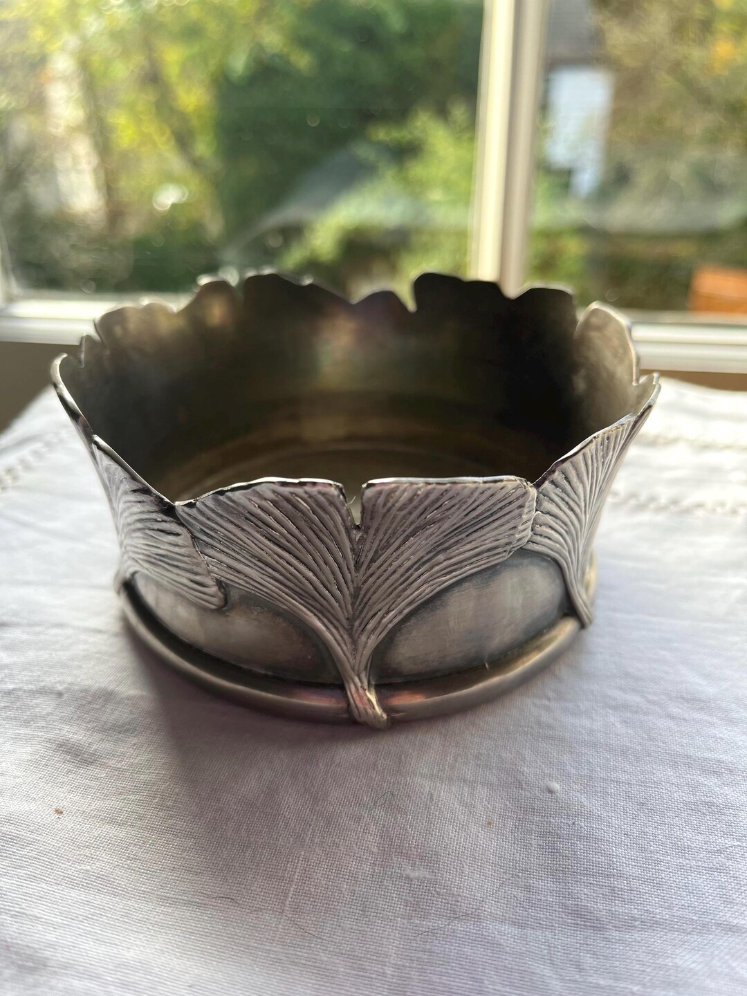 Vintage Ginkgo Biloba Leaf Design Wine Bottle Coaster in Silver ...