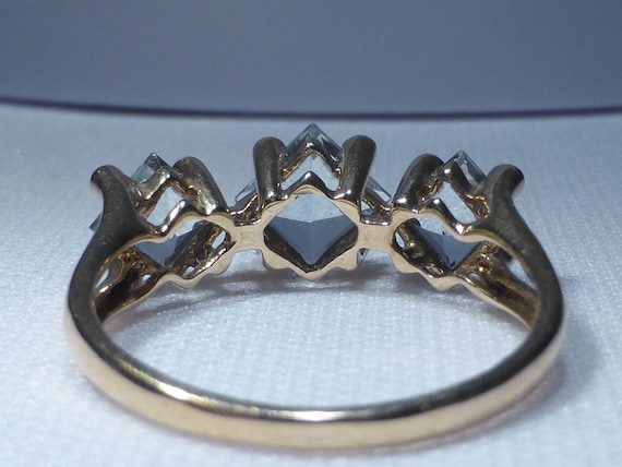 9ct Gold Aquamarine Diamond Accent Ring UK Hallmark M… - Gem