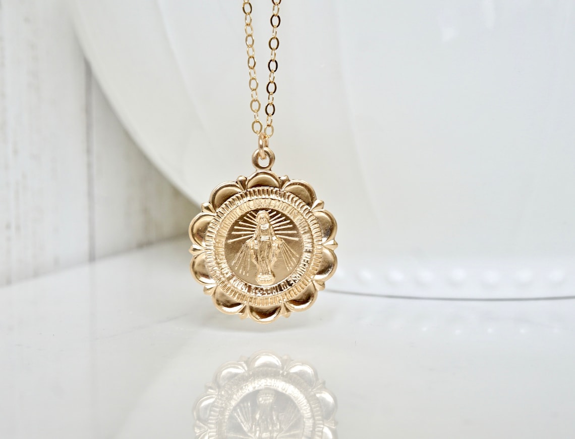 Mother Mary Medallion Necklace Virgin Mary Scalloped Edge - Etsy