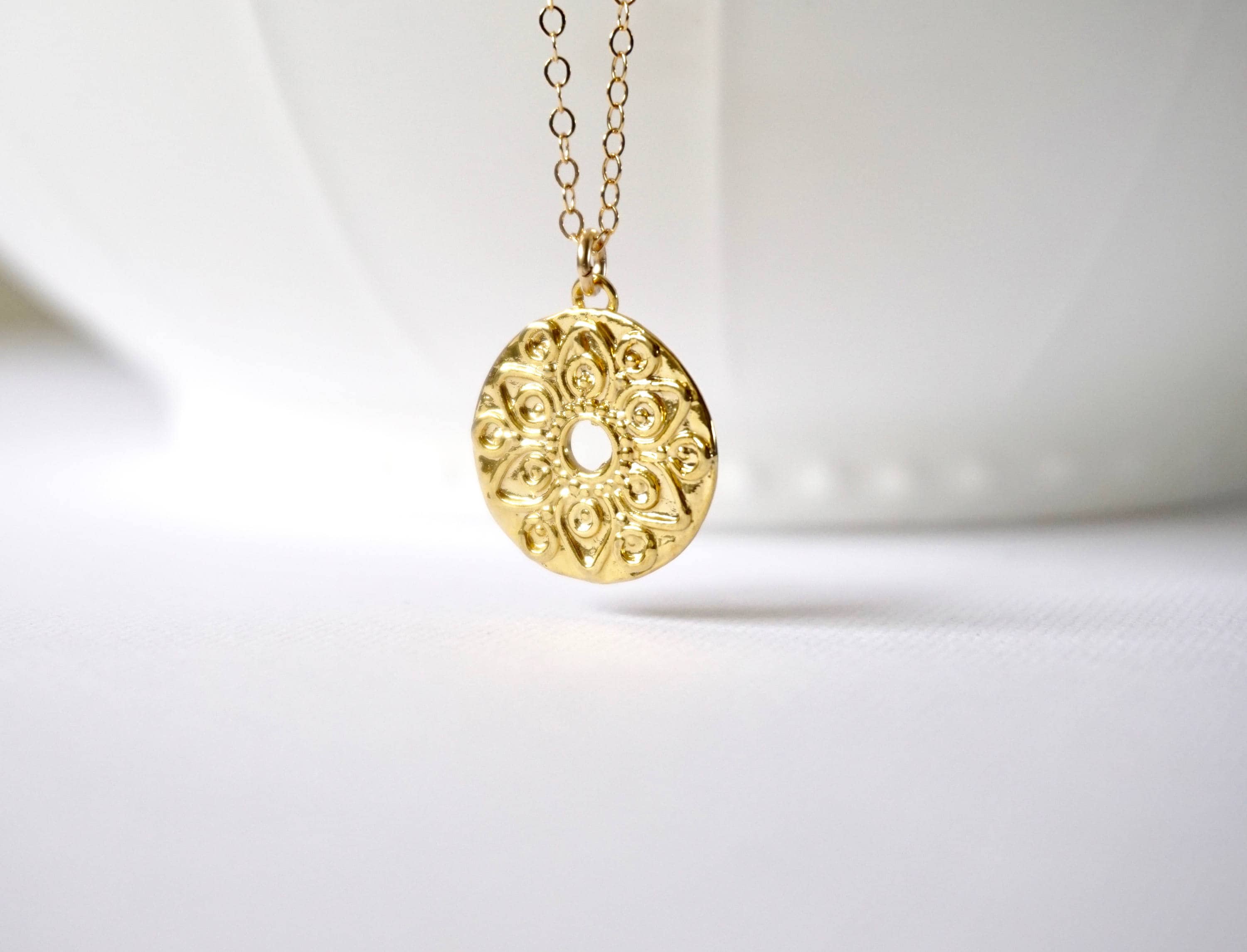 Gold Round Flower Medallion Necklace, Gold Coin Medallion Necklace ...