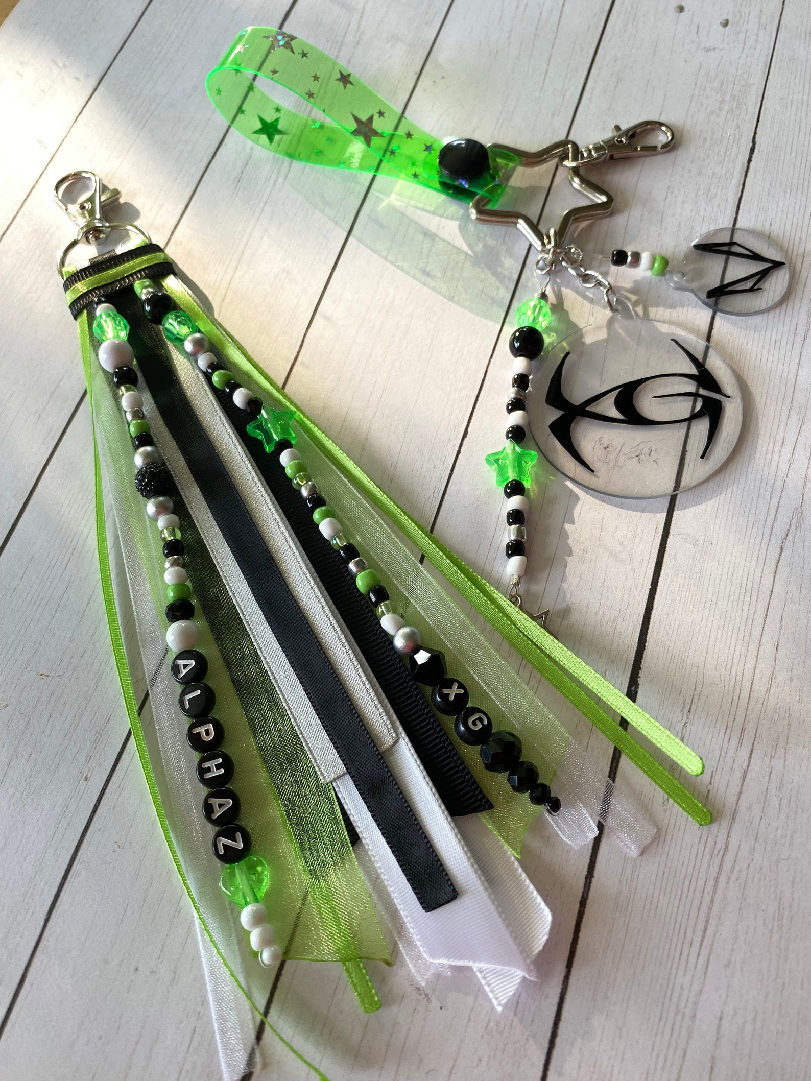 XG - Kpop Lightstick Tassel - ALPHAZ Tour Keychain Accessory - Etsy