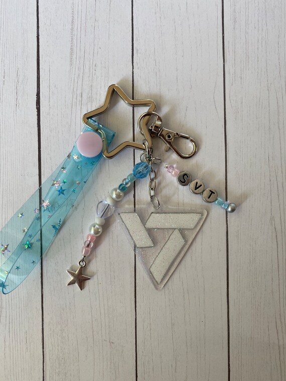 Seventeen KPOP Keychain SVT Carat - Etsy