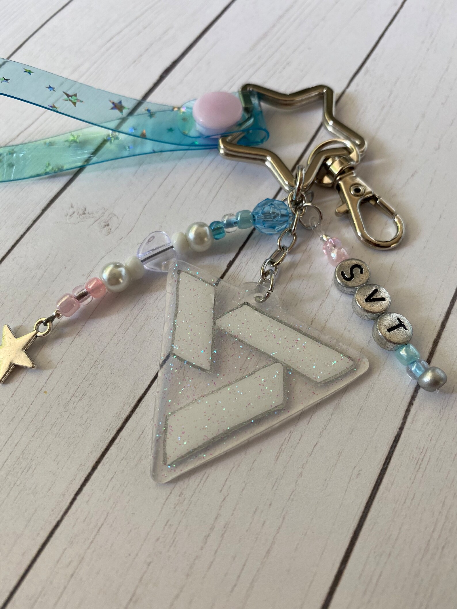 Seventeen KPOP Keychain SVT Carat - Etsy