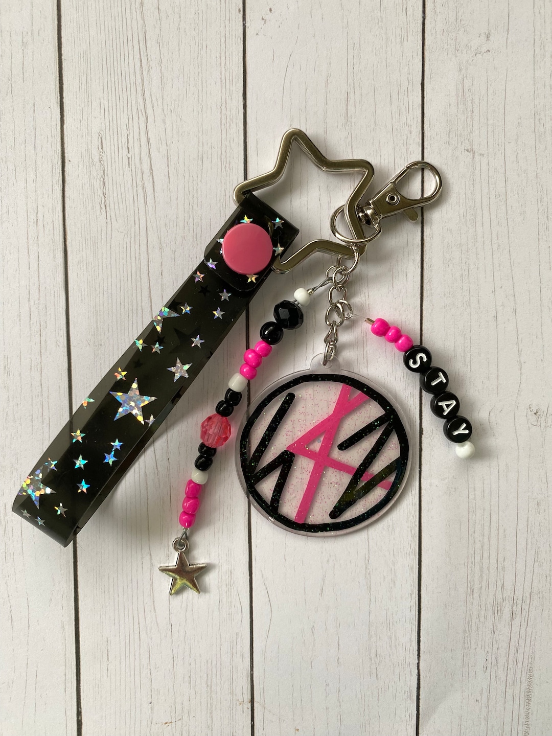 Stray Kids KPOP Keychain PINK - SKZ - Stay Rock-star Version - Etsy