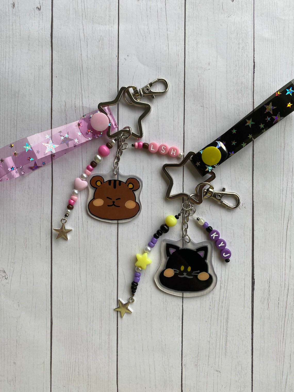 ONEUS Animal Character KPOP Keychains - Etsy