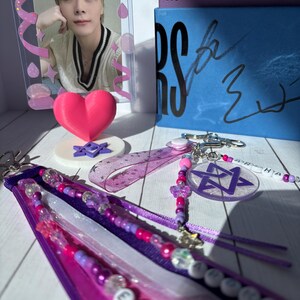 KPOP Heart PC Photocard Polaroid Holder - Cute Poca Stand Top Loader - Etsy