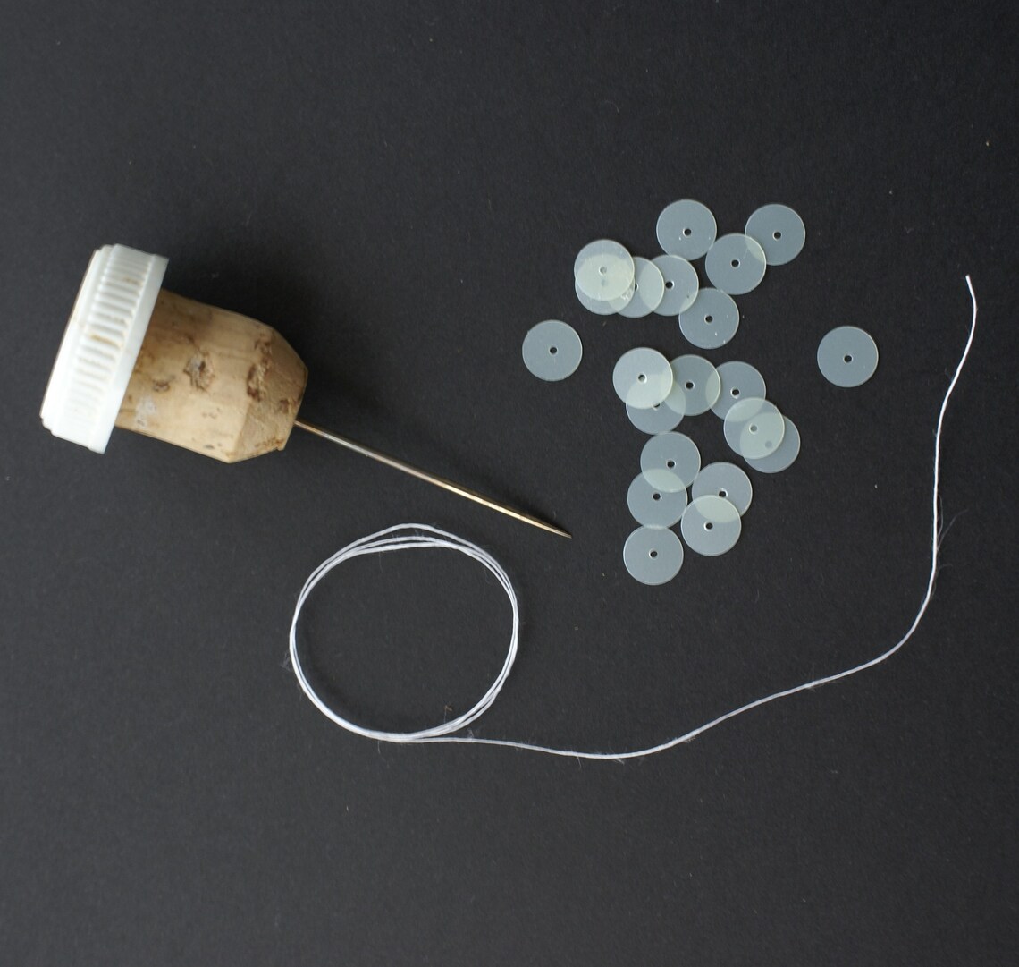 Dorset Button High Top Kit Includes a Block With Four Moulds | Etsy UK