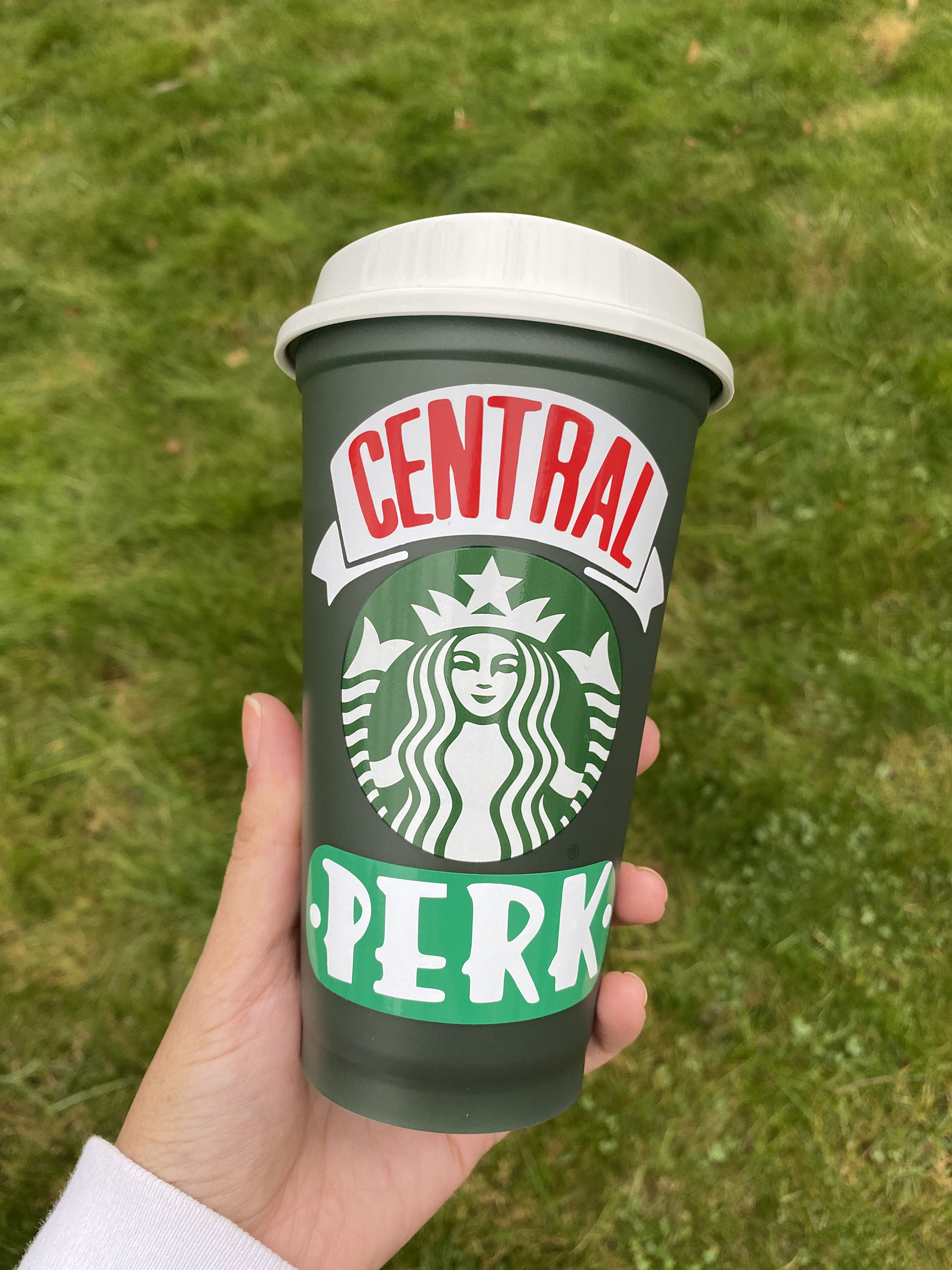 FRIENDS Starbucks Cup Friends Show Color Changing Hot Cup Central Perk ...