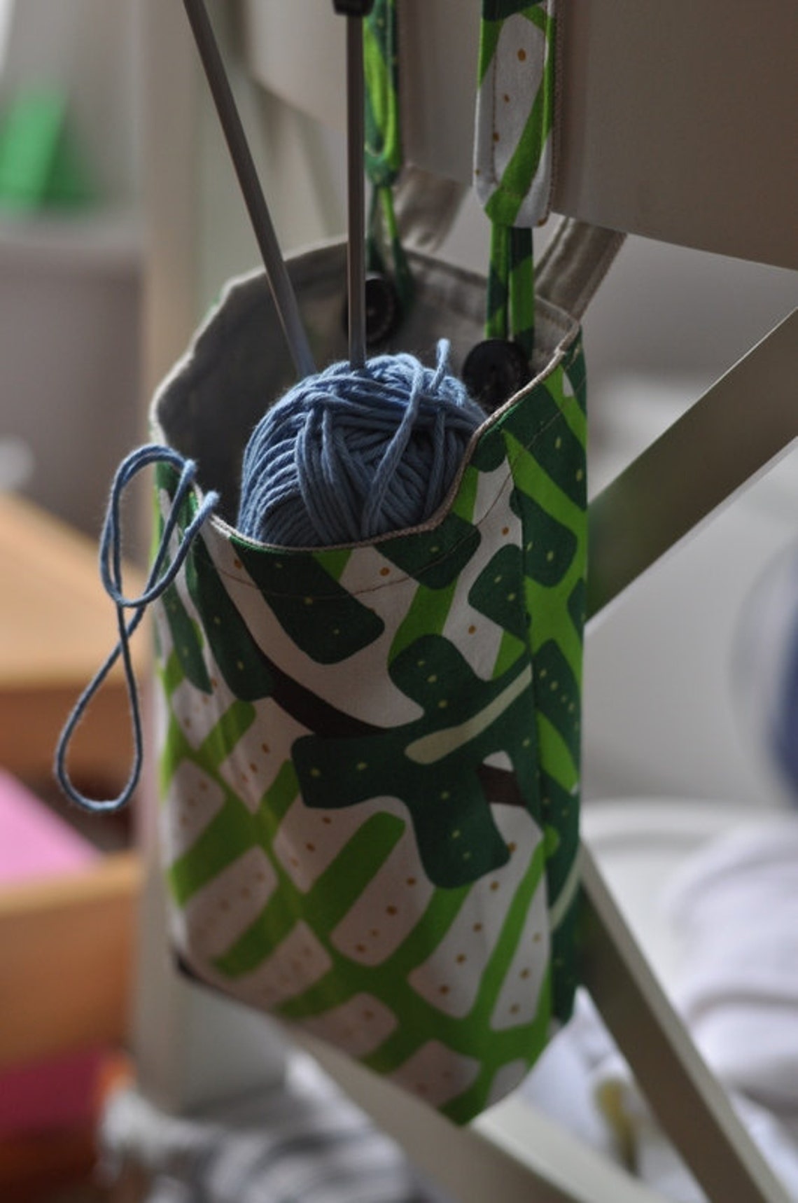 Reversible Fabric Hanging Baskets, Fabric Hanging Organizers Pattern ...