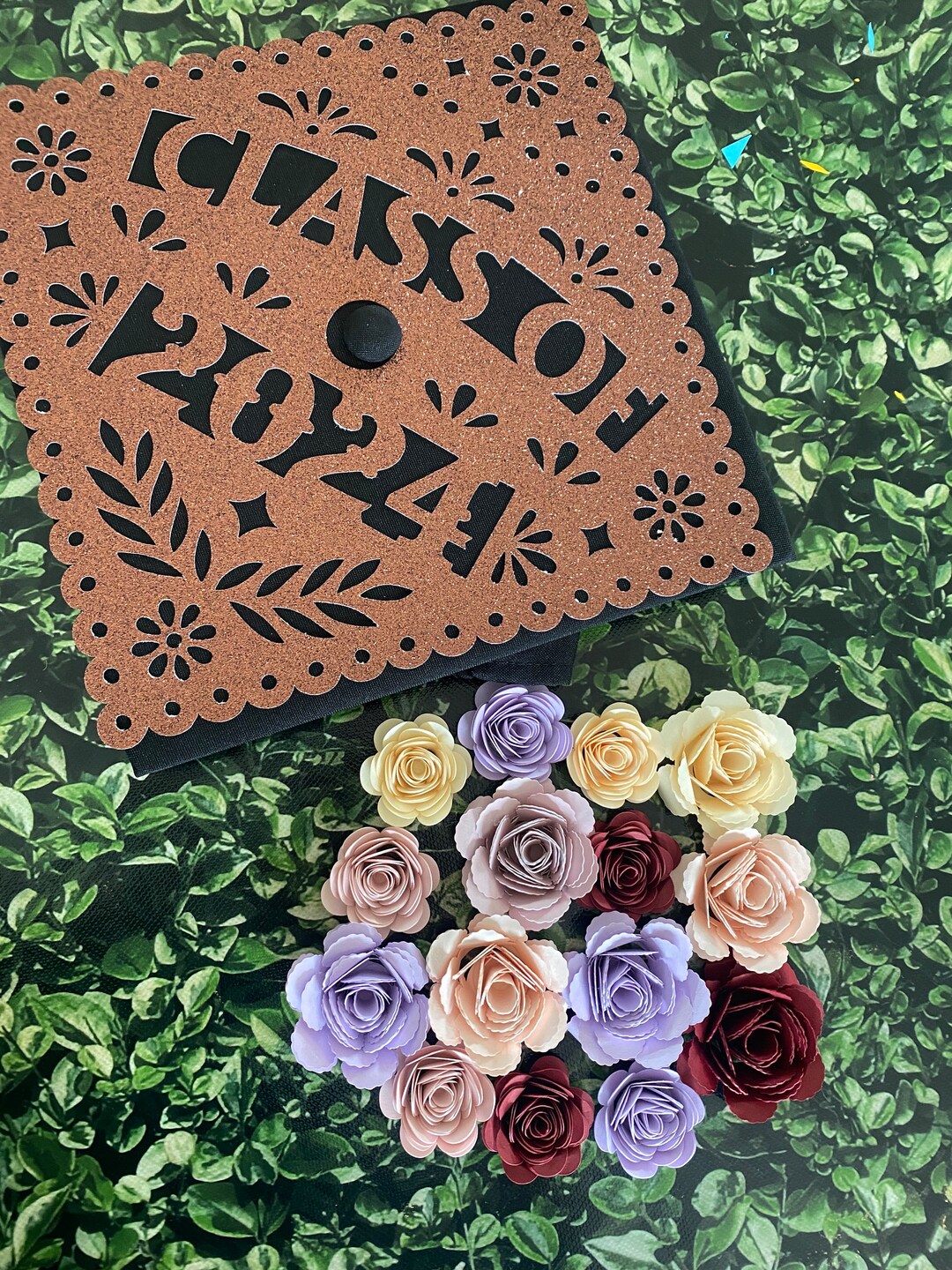 Graduation Cap Topper Paper Flowers, Small Paper Flower Decoration ...