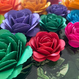 Graduation Cap Topper Paper Flowers, Small Paper Flower Decoration ...