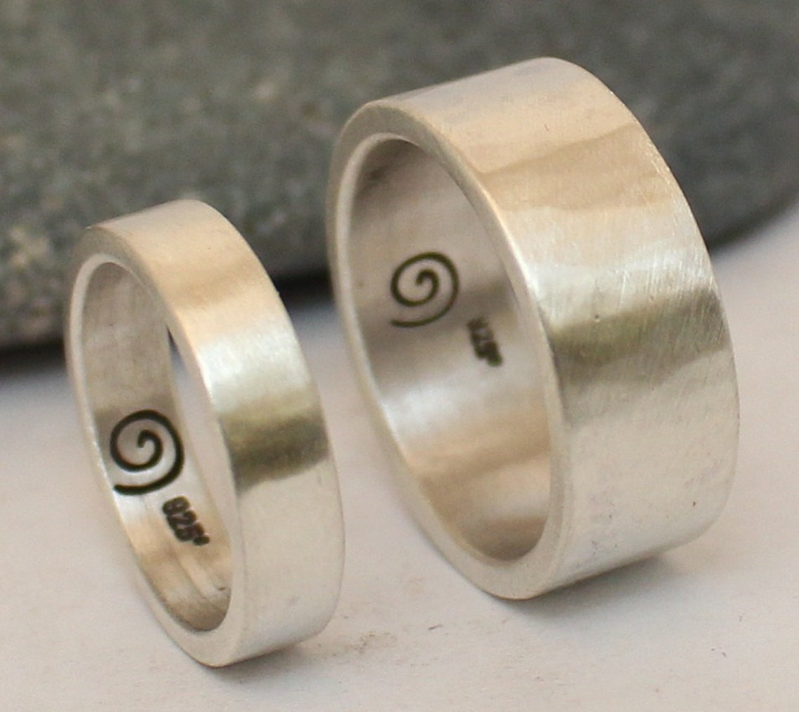 Personalized Sterling Silver Rings.. Couple Rings.. Set of Two | Etsy