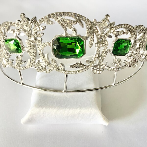 Peridot Tiara - Etsy