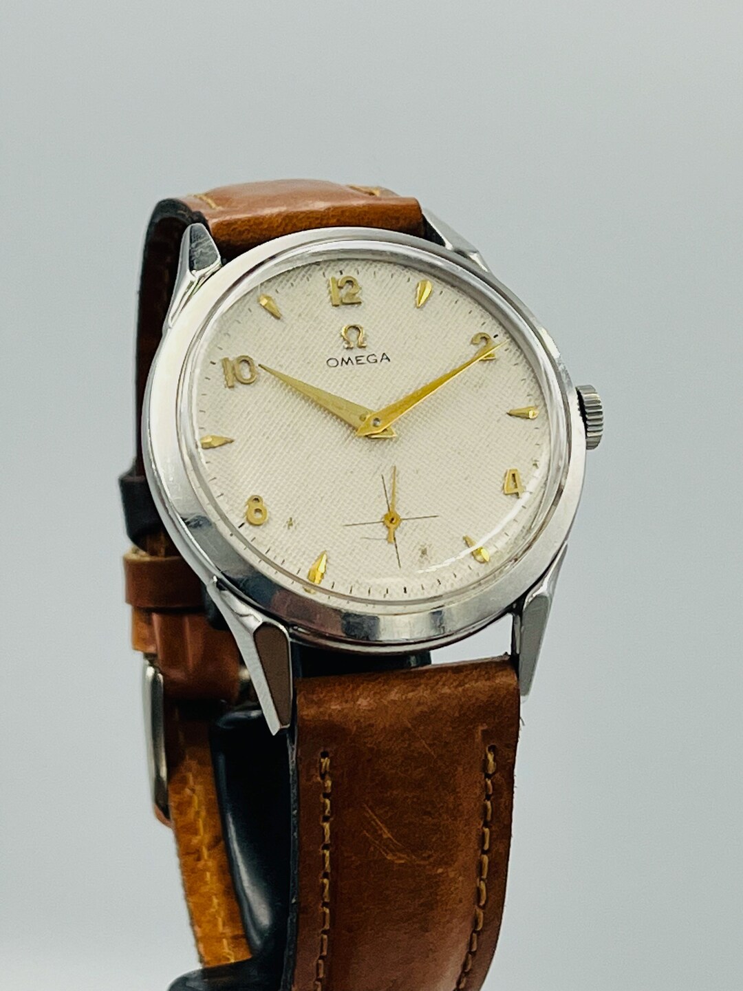 Rare 1950s Omega Jumbo Watch Honeycomb Dial, Spider Lugs, Cal.265, 37mm ...