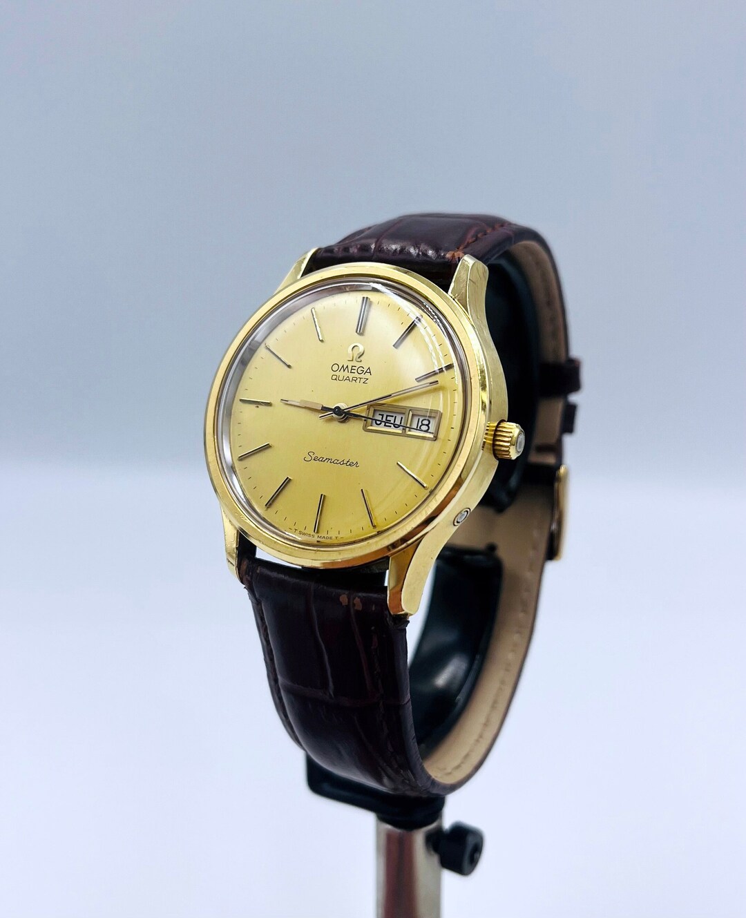 Vintage Omega Seamaster Quartz Cal.1345 Day Date Men's Watch in Gold ...