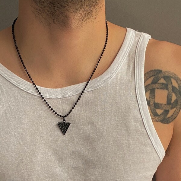 Small Black Triangle Necklace - Etsy