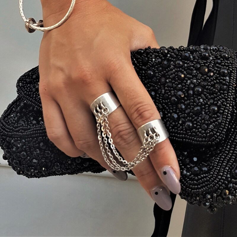 Connected Chain Ring - Etsy