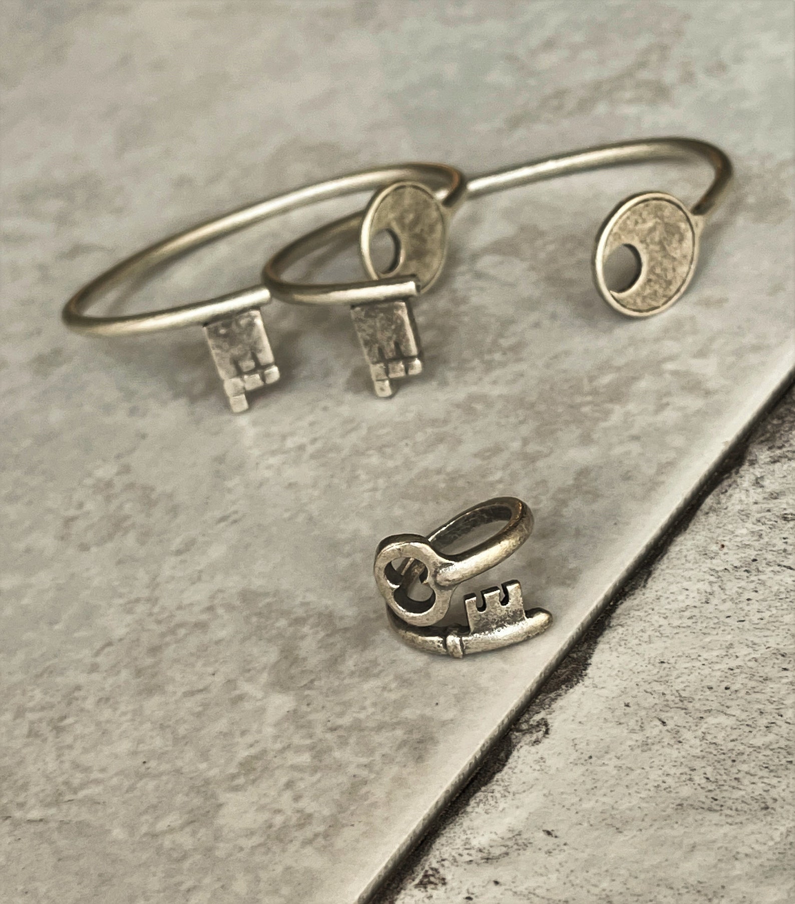 Antique Silver Wrap-around Key Ring Adjustable Key-shaped - Etsy