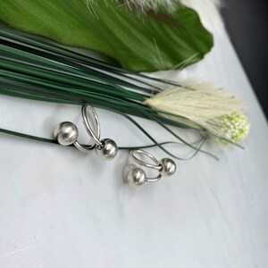 Twist Double Balls Open Ring• Chunky Spheres Wrap Around Ring ...