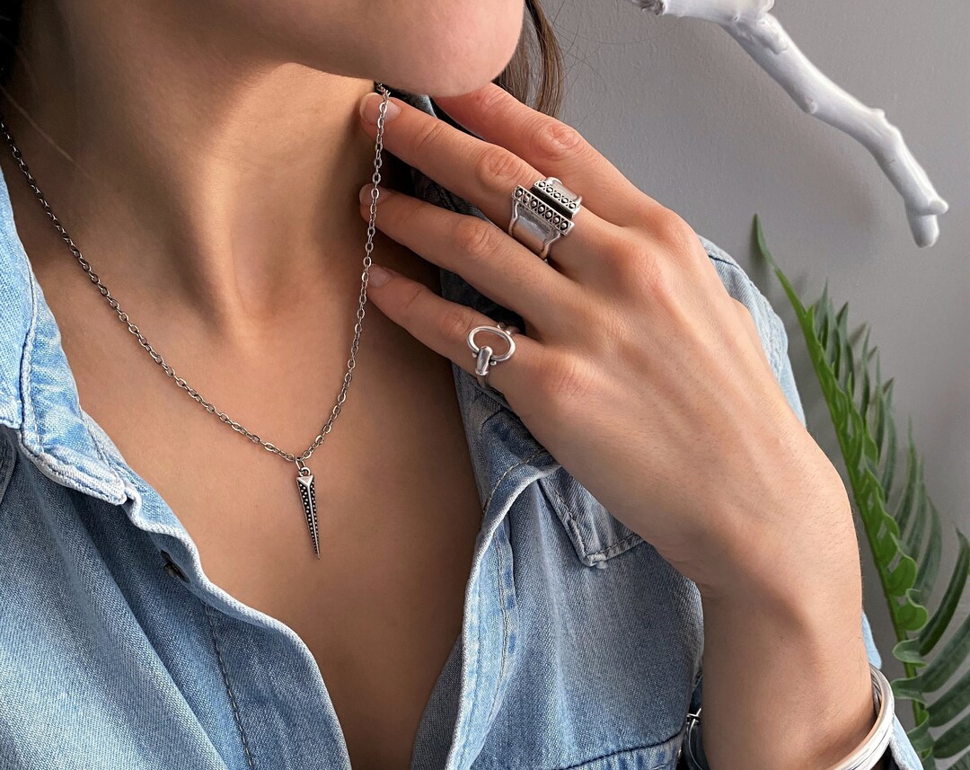 Silver Adjustable Key Ring, Wrap-around Key-shaped Ring, Minimal ...