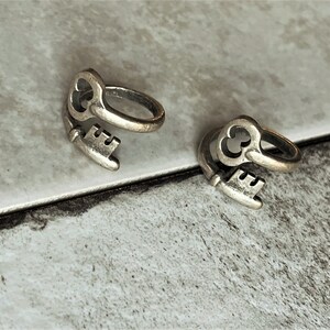 Antique Silver Wrap-around Key Ring Adjustable Key-shaped - Etsy