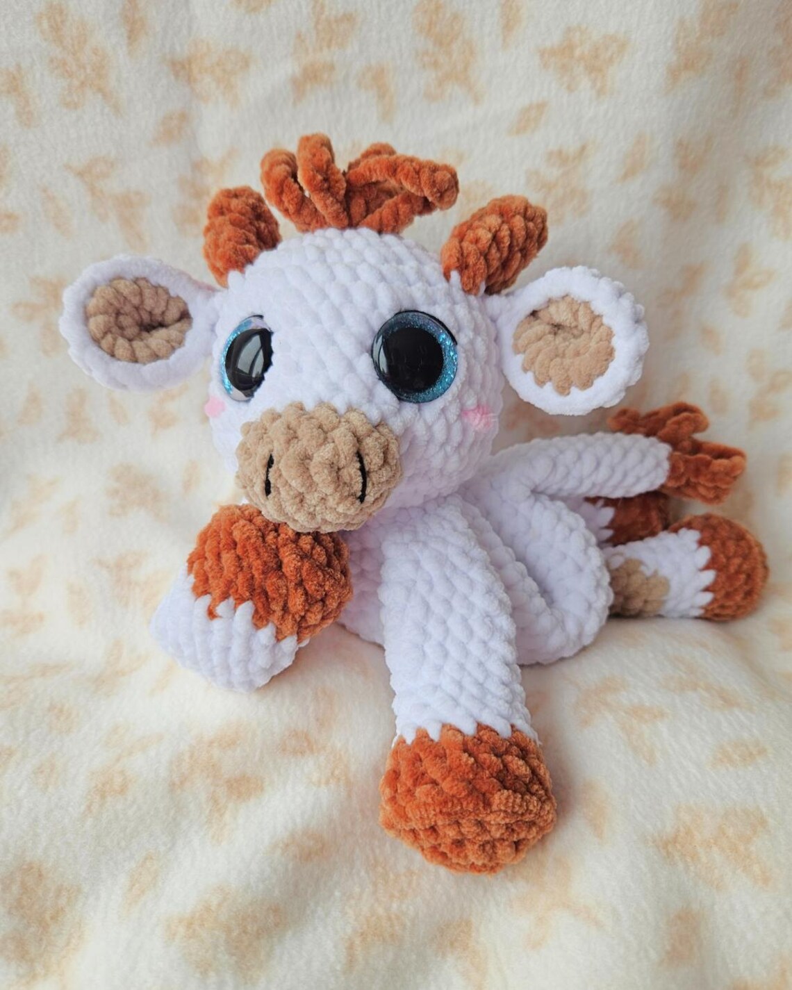 No-sew Moomoo Cow Snuggler Crochet Pattern | Beginner-friendly, Plushie ...