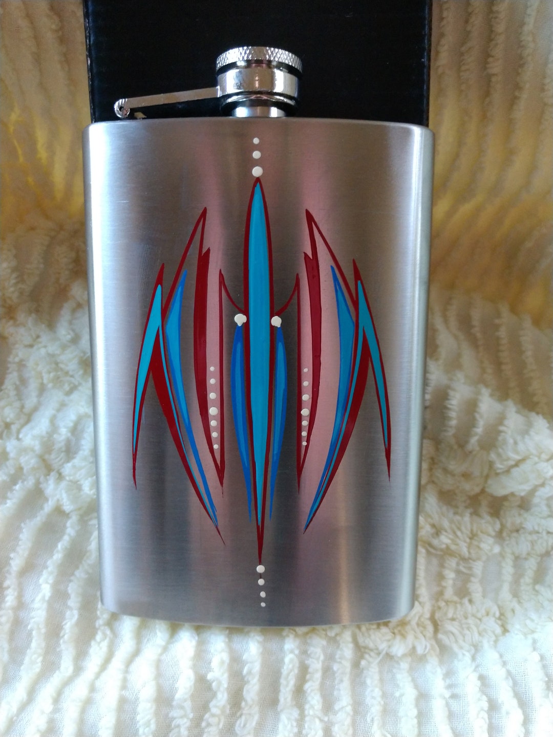 Cool 8 Oz Stainless Steel Flask. Hand Pinstriped Design in Super Fine ...