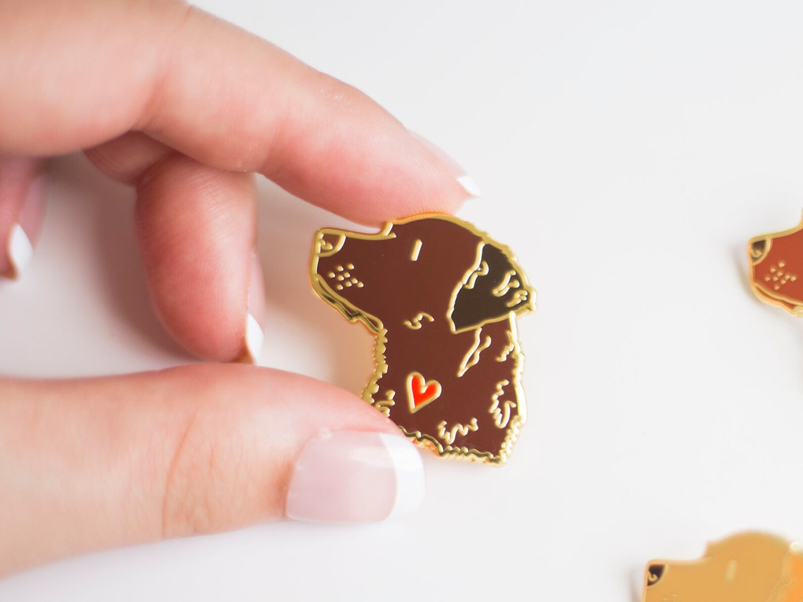 Labrador Dog Enamel Pin Badge Choice of breed colour | Etsy